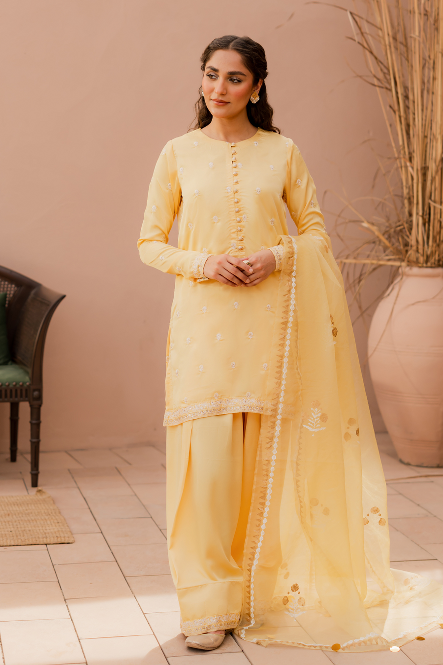 Ready to wear – Kastoor